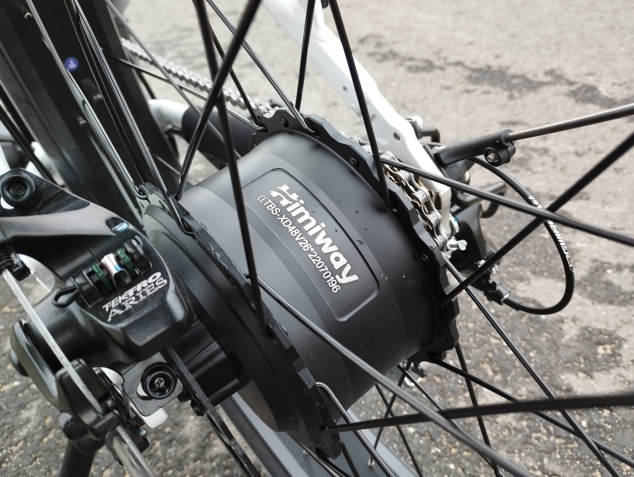 Mittelmotoren vs. Nabenmotoren: Eine detaillierte Analyse der E-Bike-Antriebssysteme ...