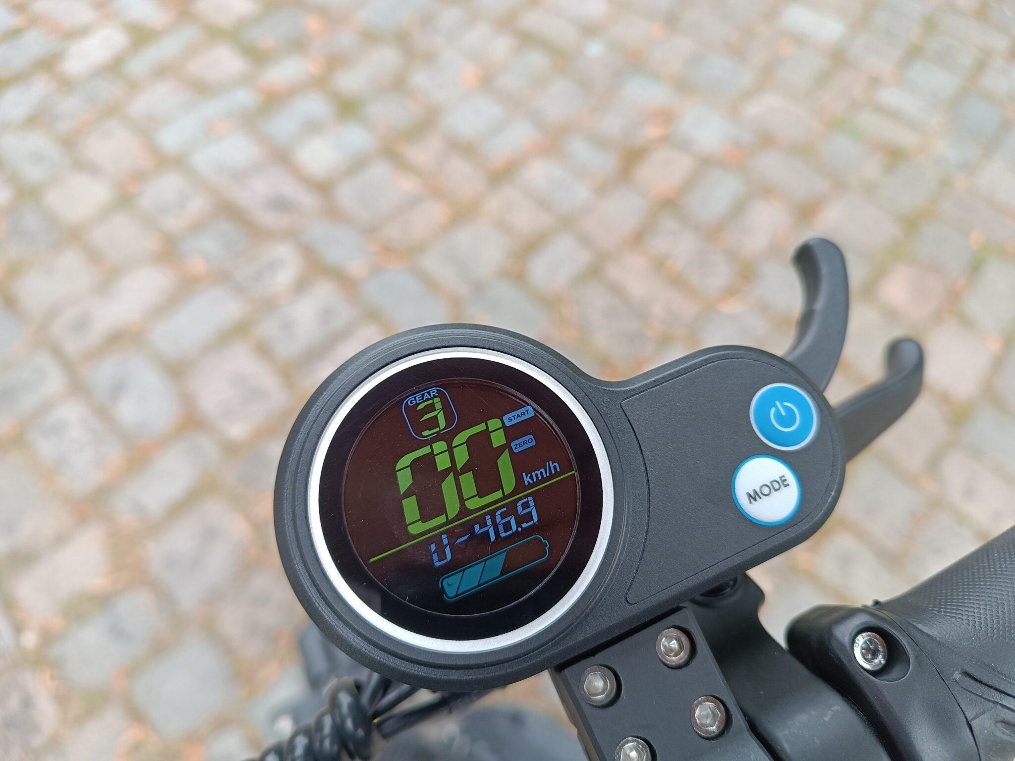 JOYOR Y8-S im aktuellen E-Scooter Test (2025) | Ebiketester24.de